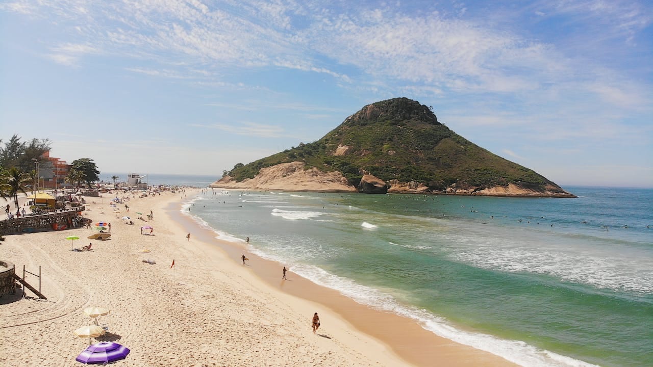 The 18 Best Beaches In Rio De Janeiro | Brazil Offbeat